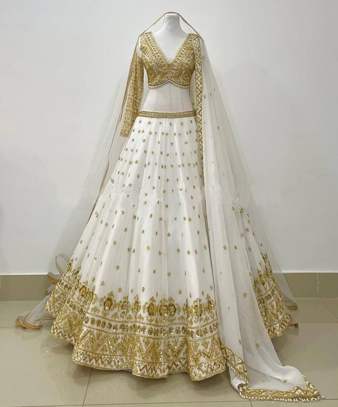 Gold and White Lengha Choli Indian Wedding Outfit Sabyasachi Lehenga ...