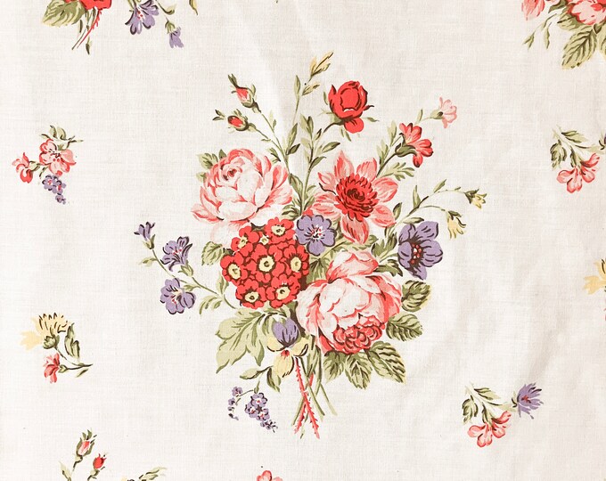 Pretty Vintage Style Fabric - Etsy