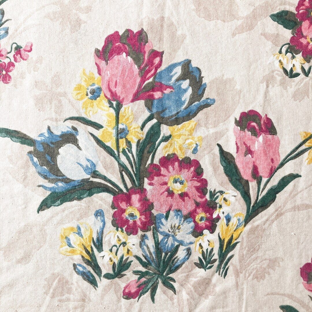 Pretty Vintage Spring Flower Fabric - Etsy