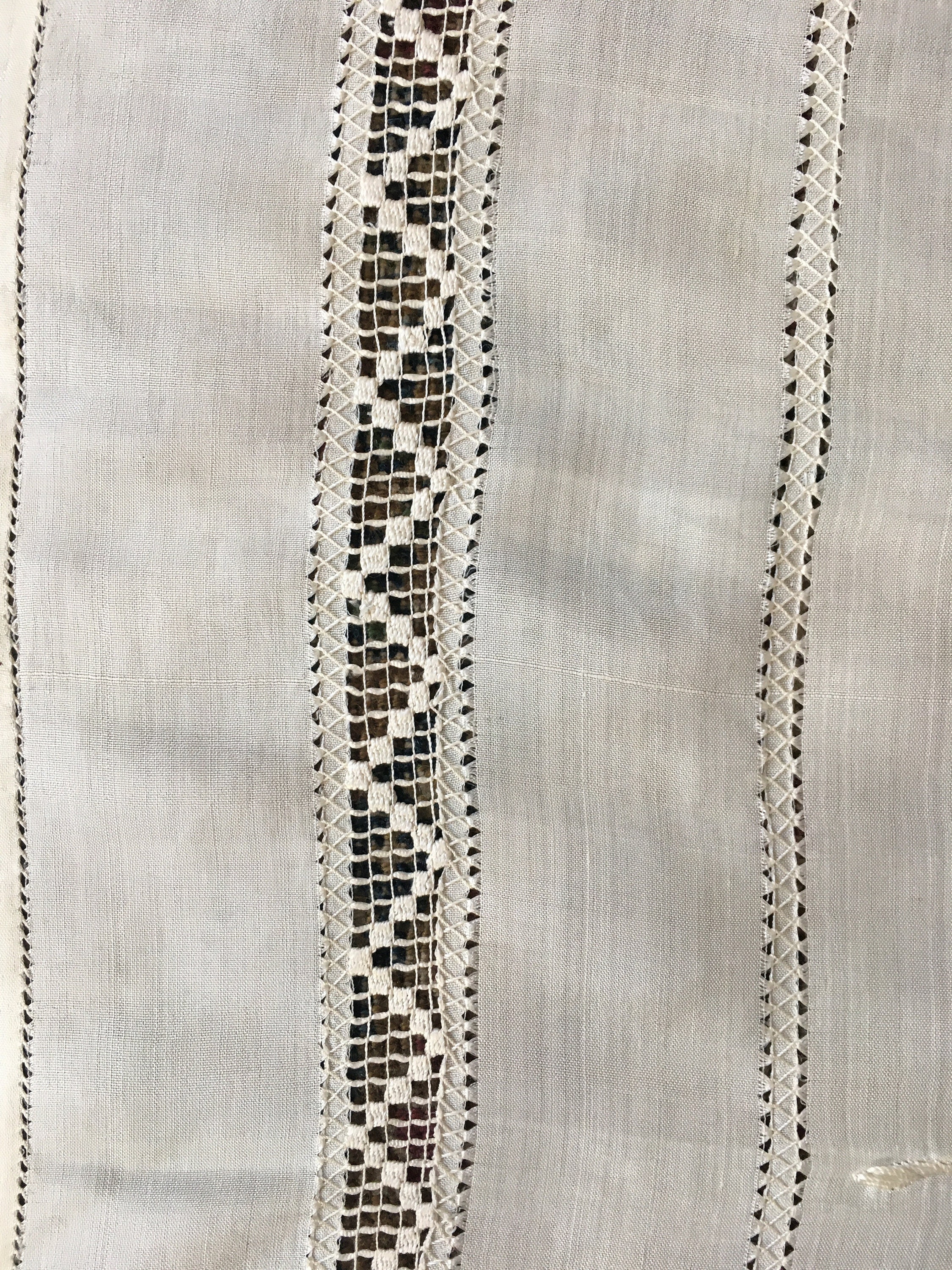 Vintage Chinese Style Embroidered Silk Table Cloth - Etsy