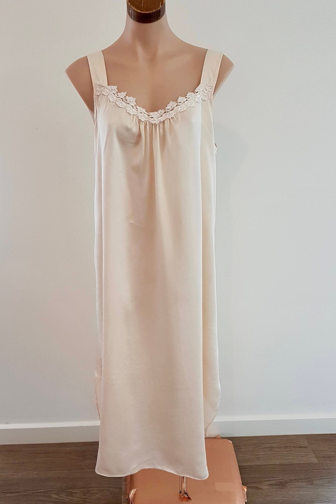Vintage 1990s Cream Silk Long Chemise Nightie Perri Cutten - Etsy