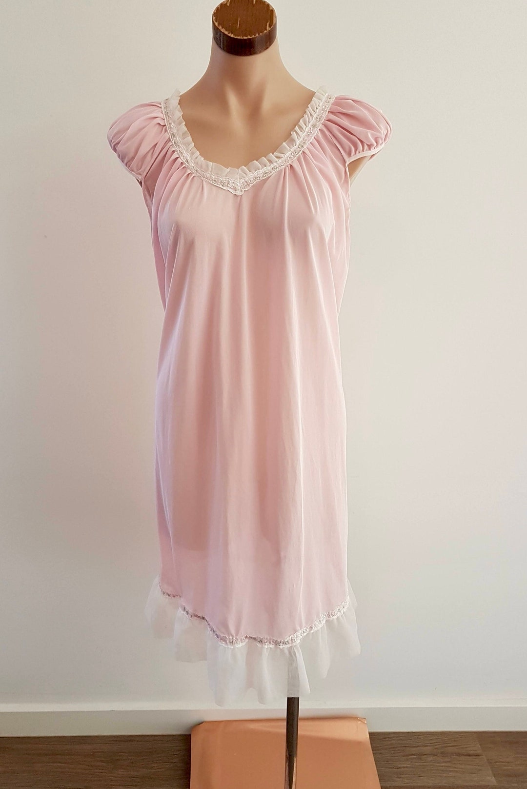 The 3rs Upcycled Vintage 60s Pink White Frilly Nightie, Size AU 12-14 ...