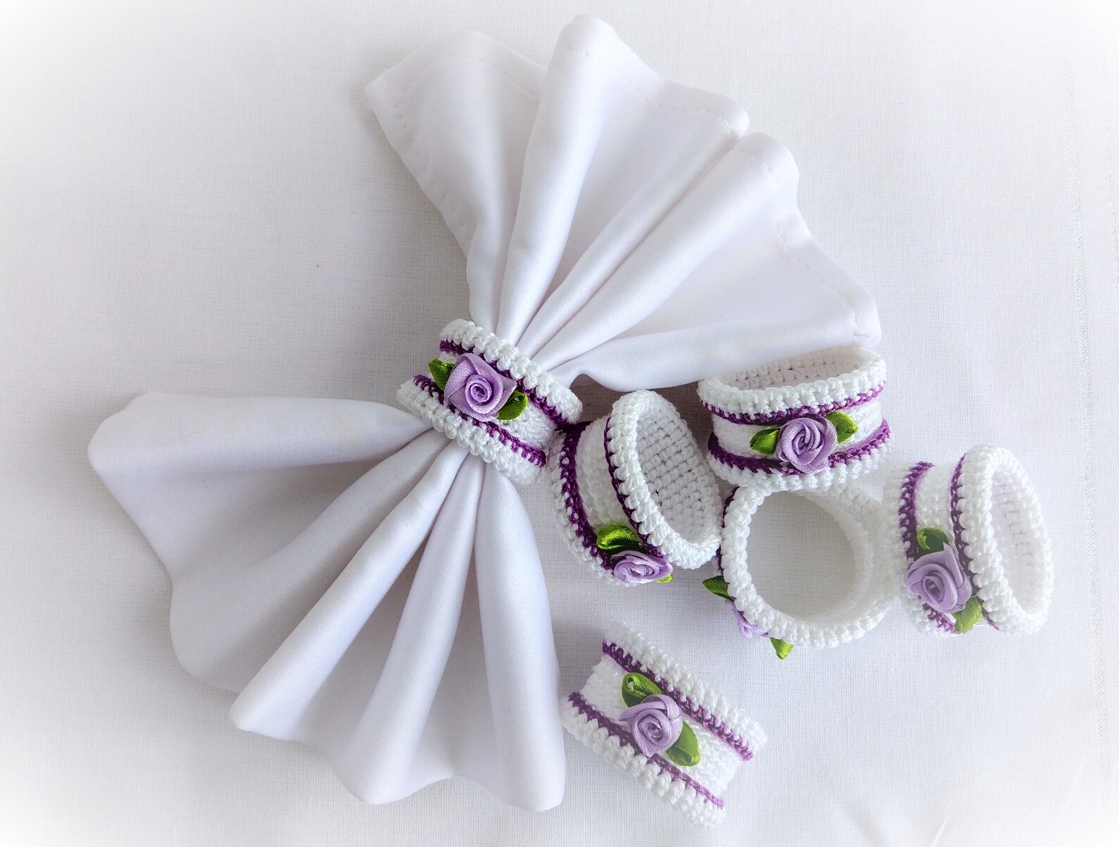 Handcrafted Knitted Napkin Rings: A Cozy Touch for Your Table - Etsy