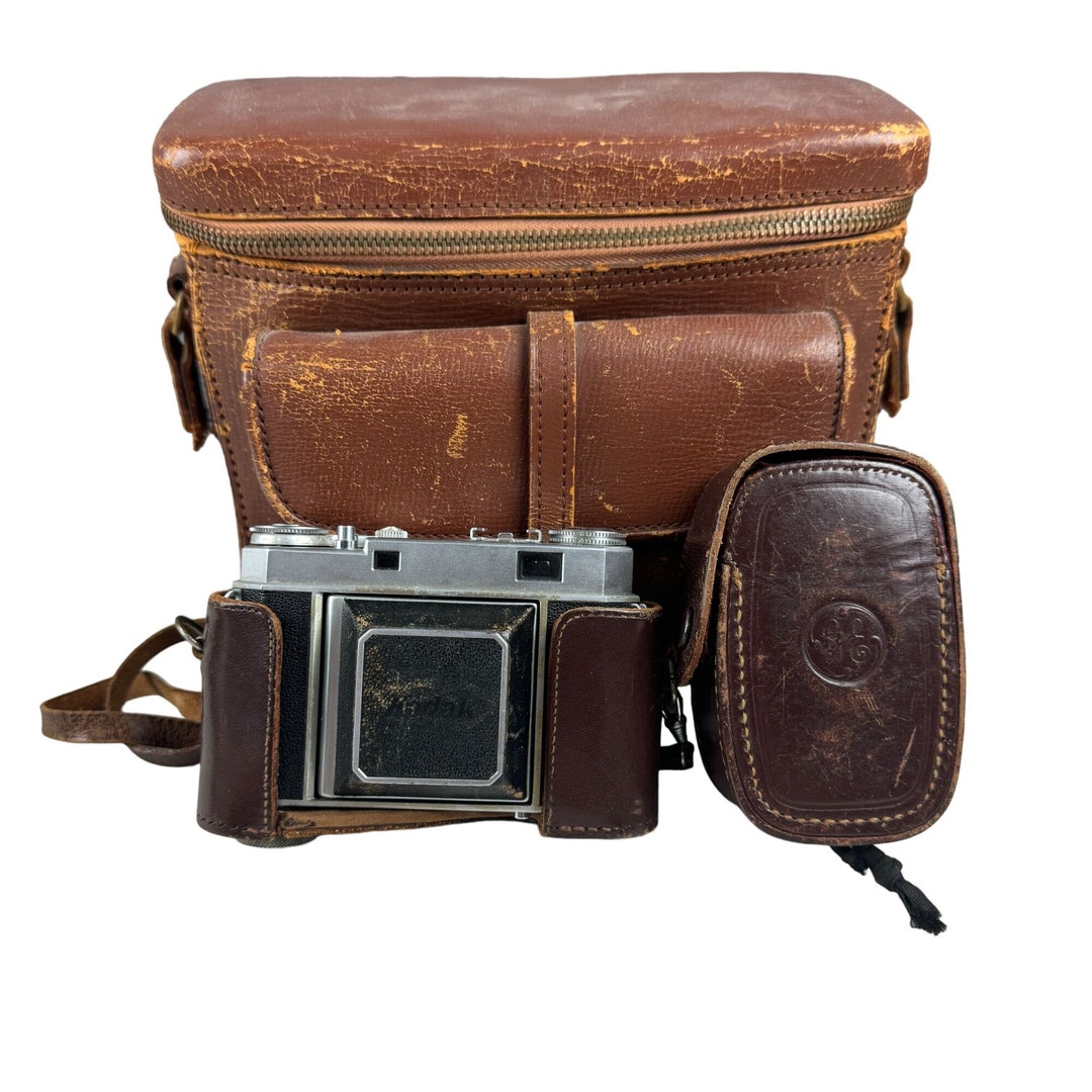Vintage Kodak Retina Iia Camera With Minicam Flash Light Meter and ...