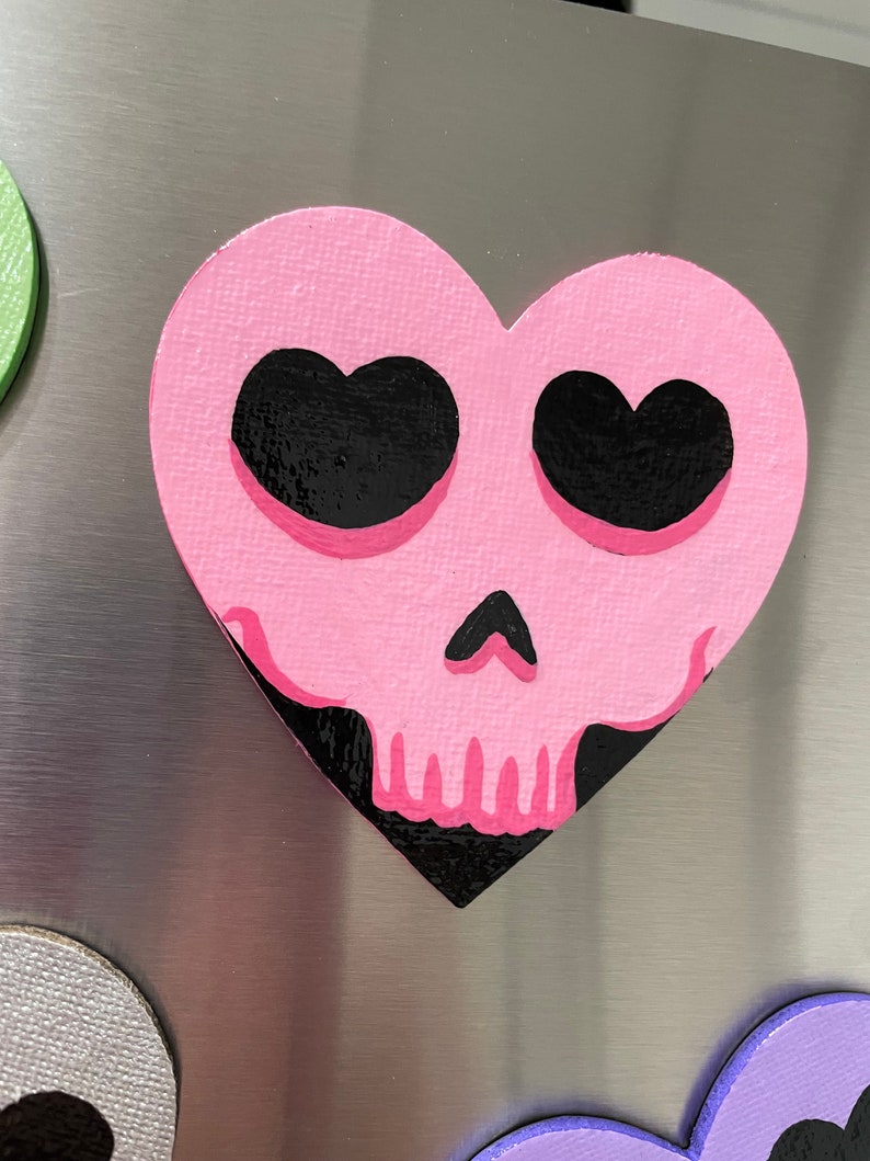 Heart Skull Magnet: Pastel Goth Fridge Decor - Etsy