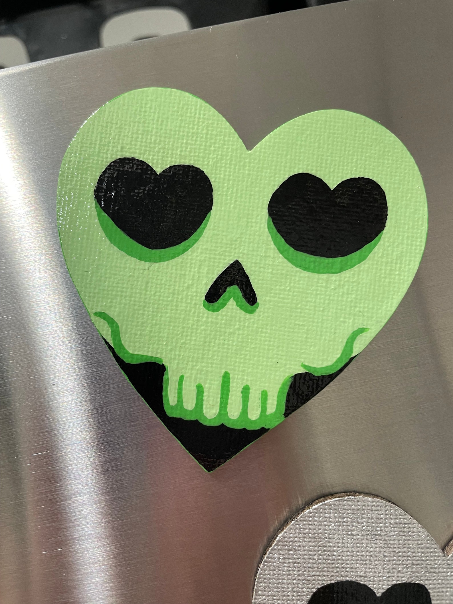 Heart Skull Magnet: Pastel Goth Fridge Decor - Etsy
