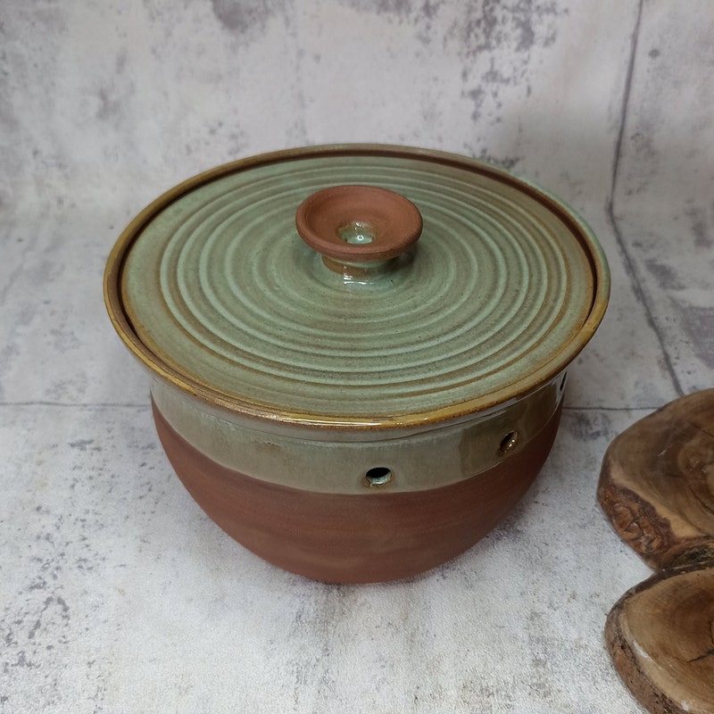 Ceramic Onion Jar - Etsy