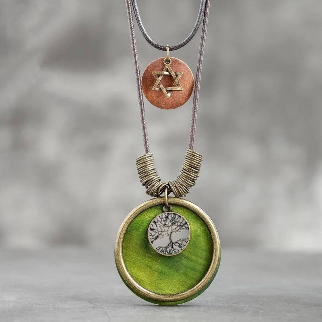 Vintage Boho Retro Chain Necklace / Long Wood Pendant / Tree of Life ...