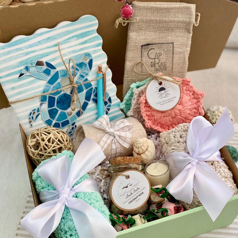 Beach Gifts - 60+ Gift Ideas for 2025