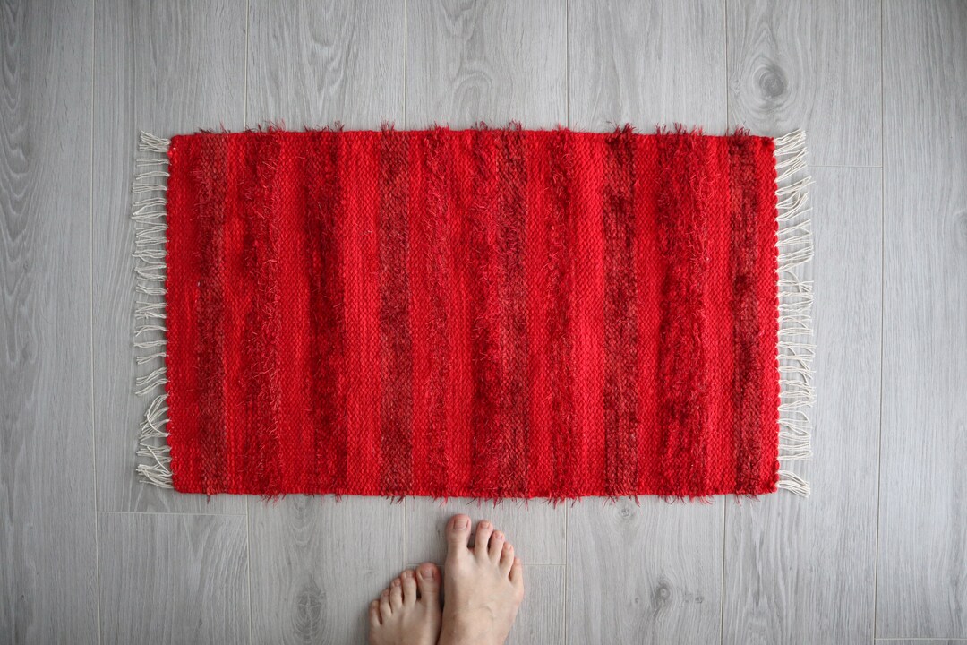 Red Striped Rug, Carpet With Tassels and Knots, Floor Rug, Bathroom ...