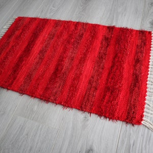 Red Striped Rug, Carpet With Tassels and Knots, Floor Rug, Bathroom ...