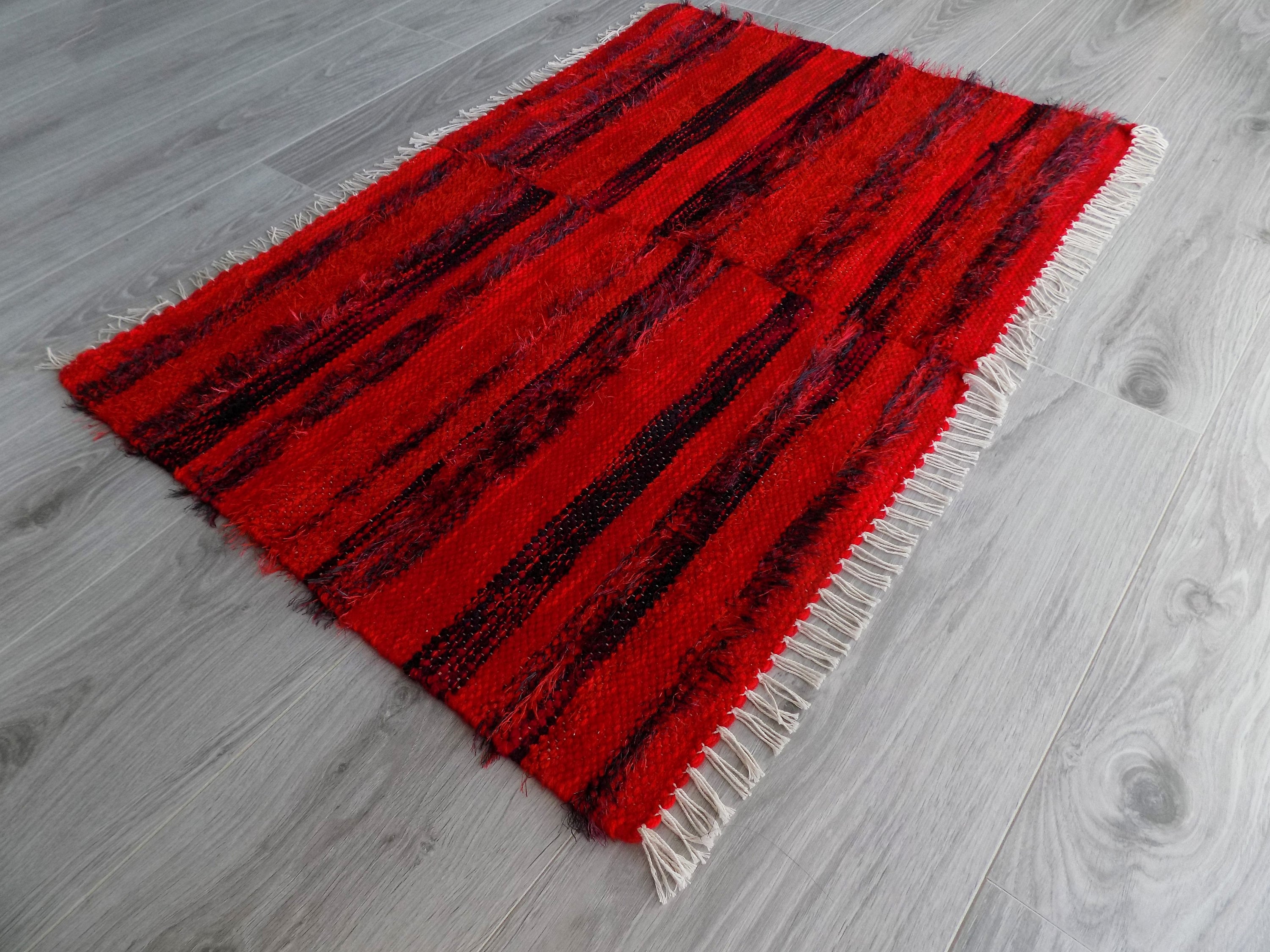 Red striped Rug Carpet with tassels and knots Floor Rug | Etsy