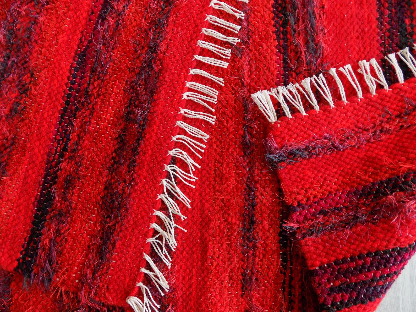 Red striped Rug Carpet with tassels and knots Floor Rug | Etsy