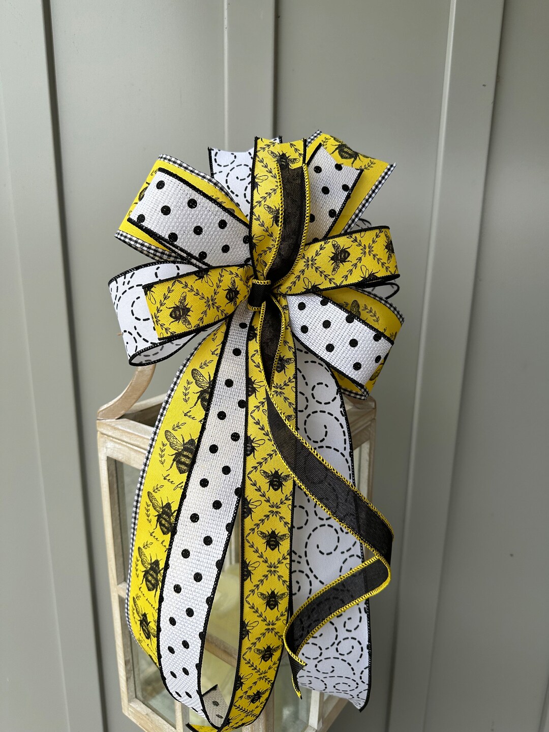 Honey Bee Wreath Bow: Yellow, Black & White Farmhouse Decor - Etsy