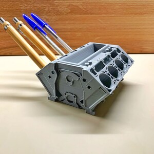 V8 Engine Block Pen Holder / V8 Engine Enthusiast Lover / V8 Pencil ...