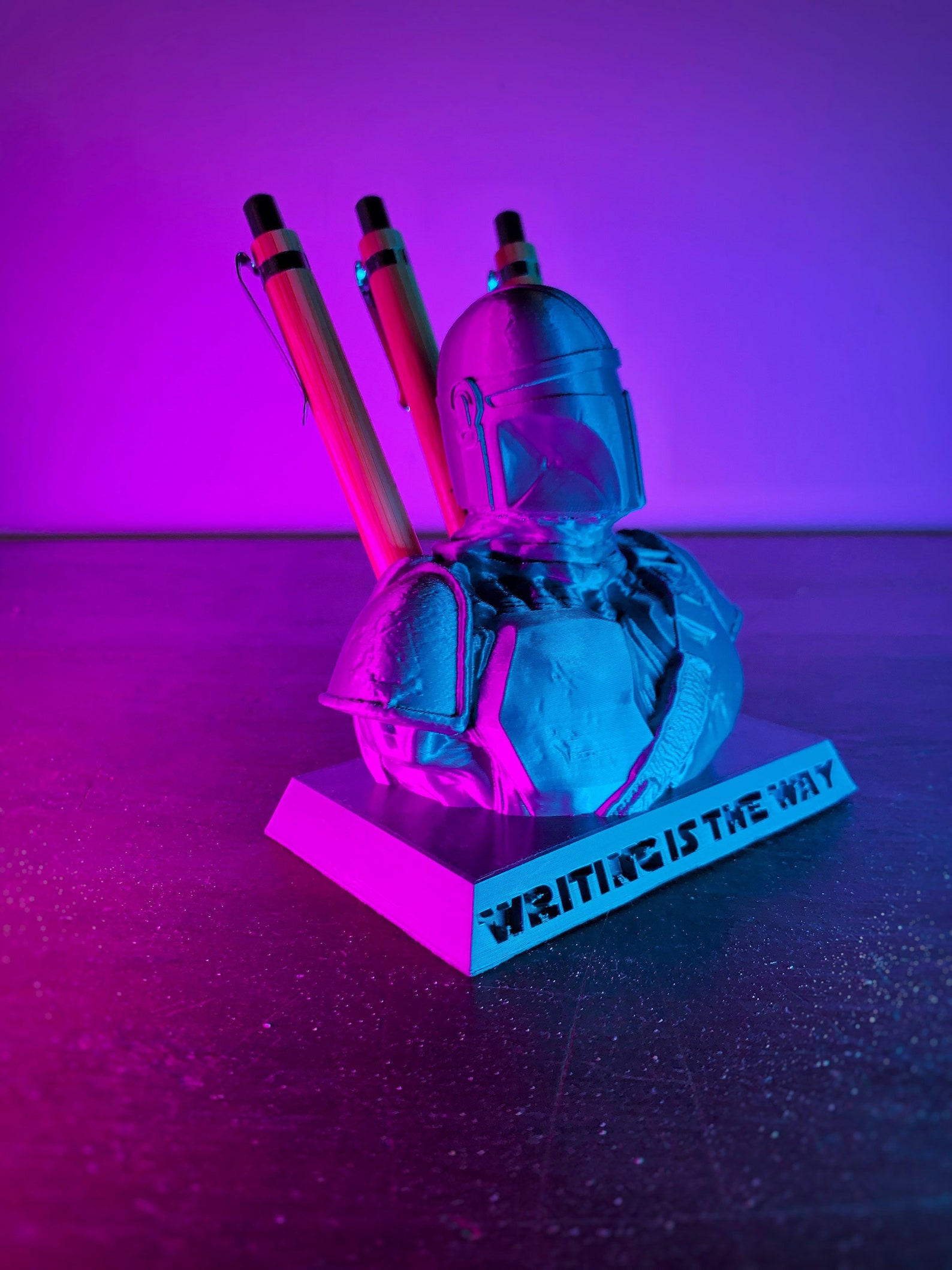 Mandalorian Pen Holder / Mando Bust / Star Wars Pencil Holder - Etsy