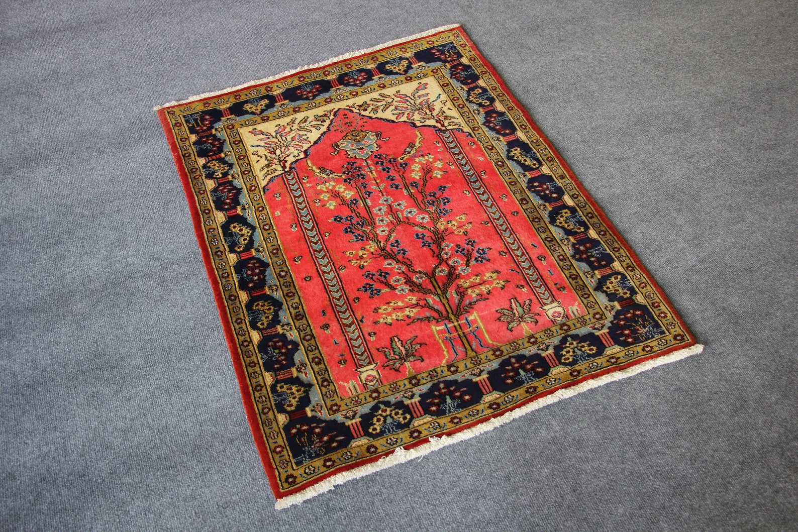 Vintage Prayer Rug Unique Prayer Rug One of a Kind Soft | Etsy