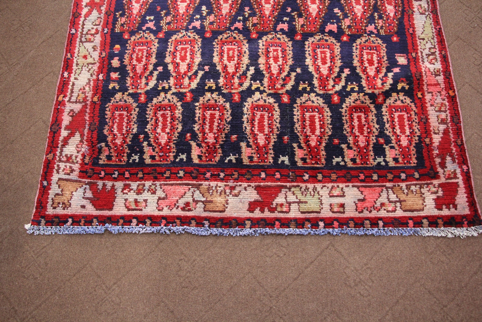 122 Cm X 268 Cm / 4.0' X 8.8' Small Design Rug. Floor - Etsy