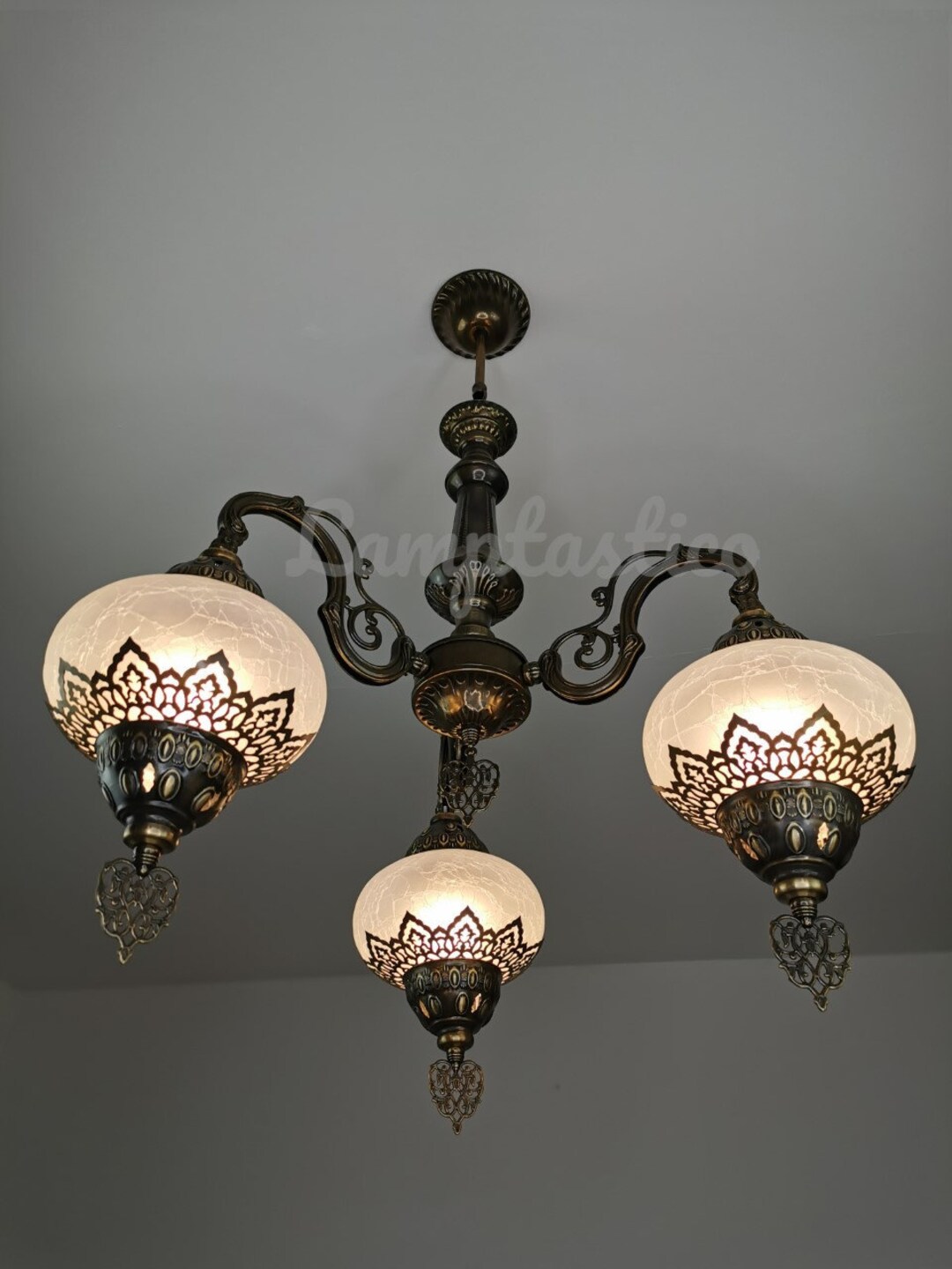 Free UK/EU Led Bulbs Traditional Crackle Frosted White Glass Ceiling ...