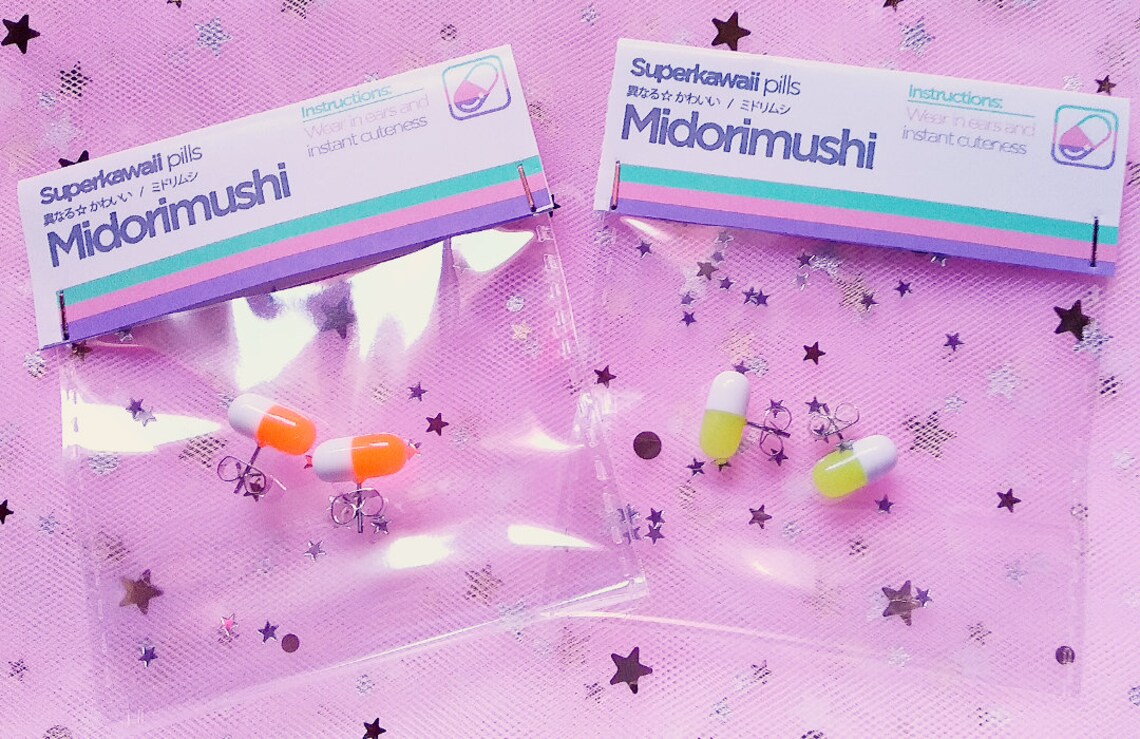 Yami Kawaii Pill Capsule Earrings / Pastel Menhera Creepy Cute - Etsy ...