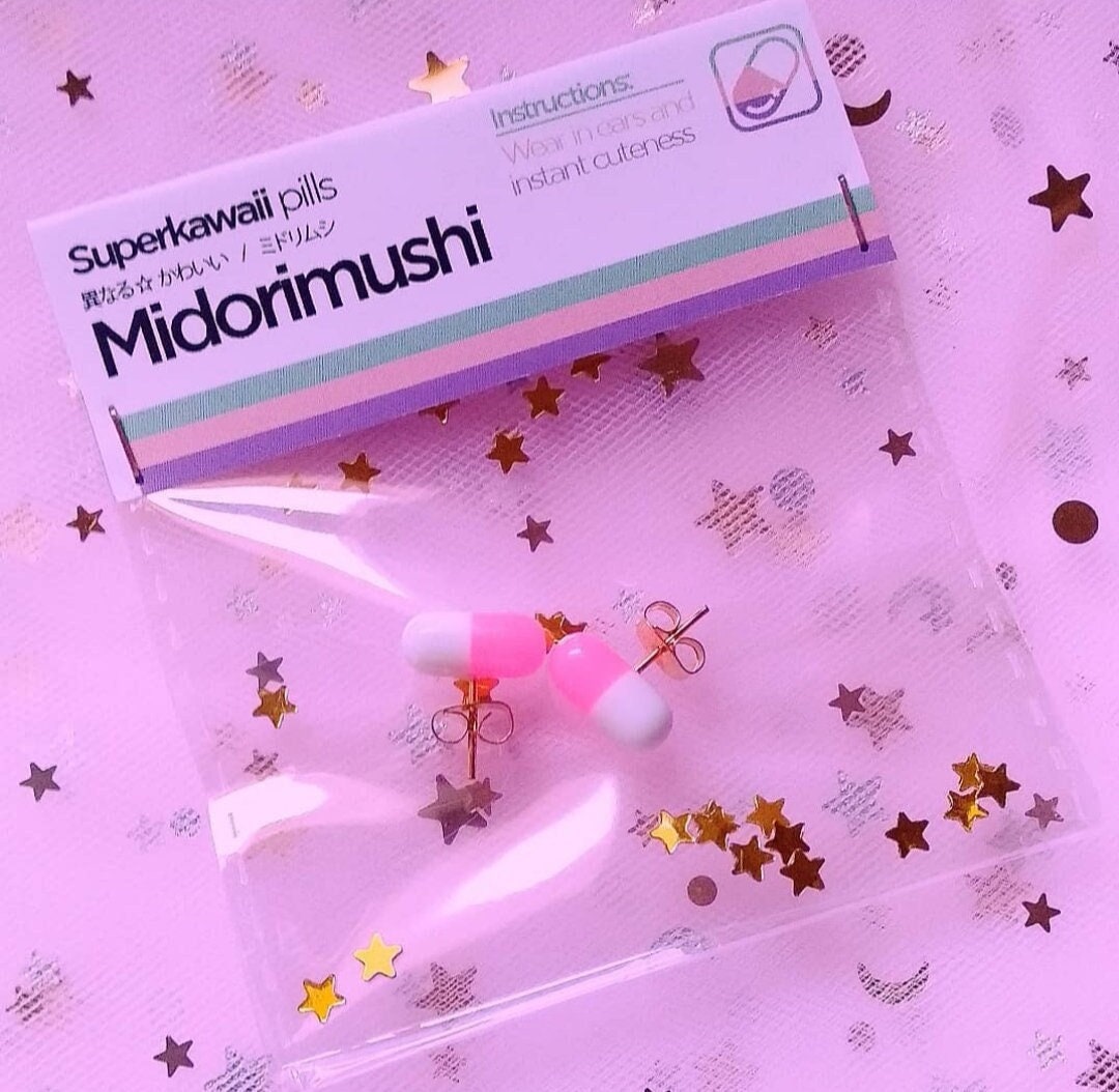 Yami Kawaii Pill Capsule Earrings / Pastel Menhera Creepy Cute - Etsy