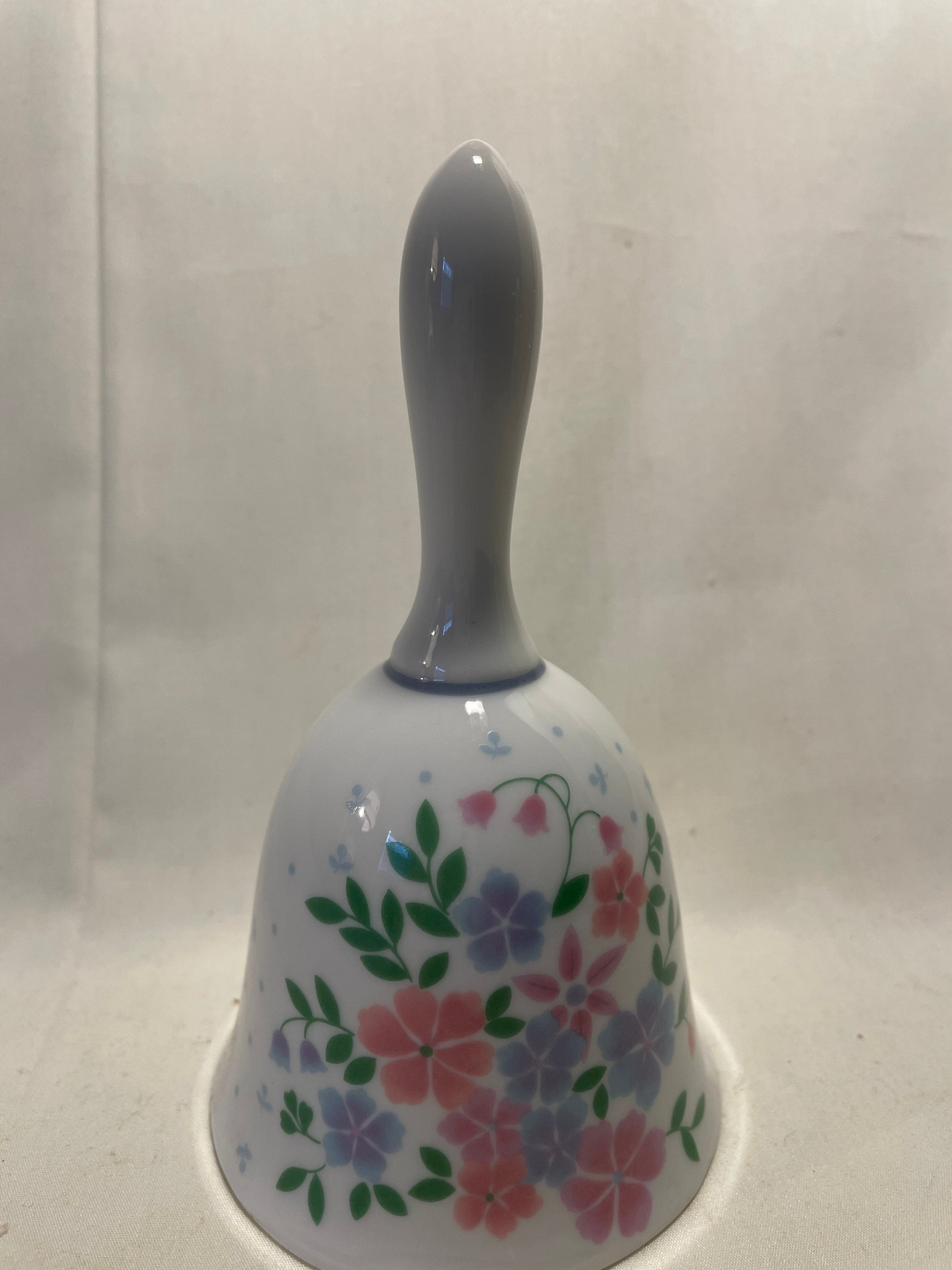 Vintage Jamestown China Bell Collectible Glass Art & Collectibles etna ...