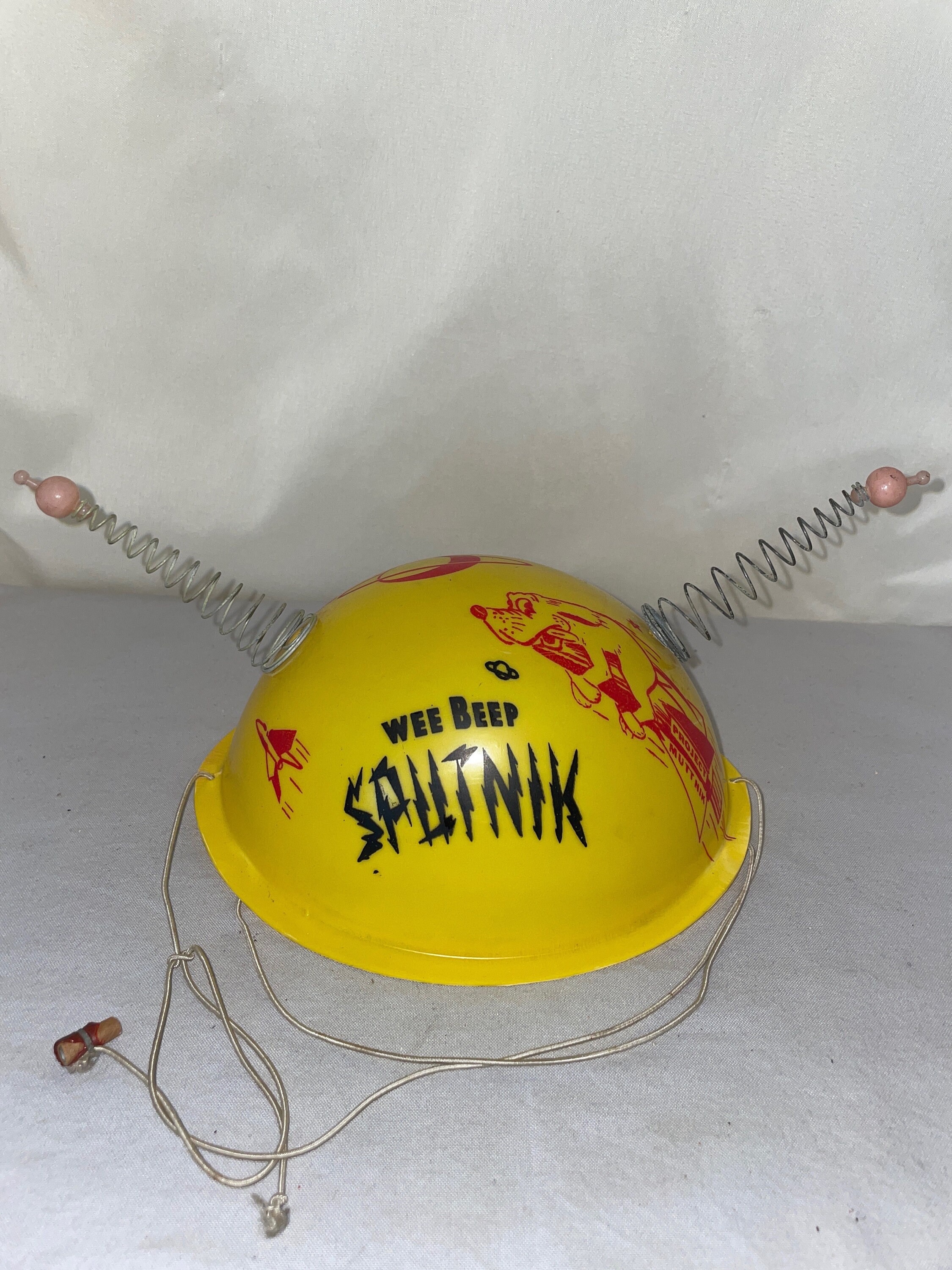 Vintage Wee Beep sputnik Hat With Chin Strap - Etsy