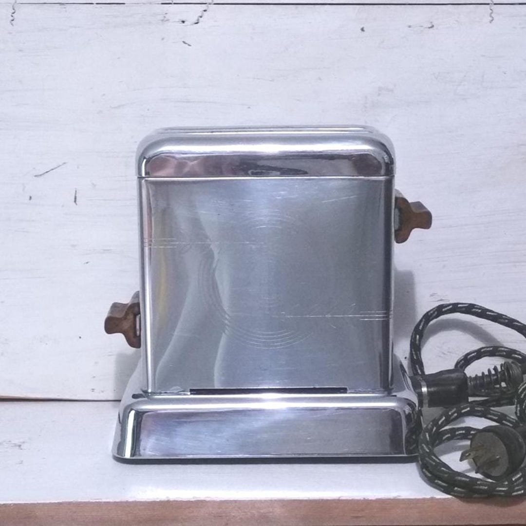 Dominion Toaster Vintage 30s 40s Style 603 Art Deco Chrome Wood ...