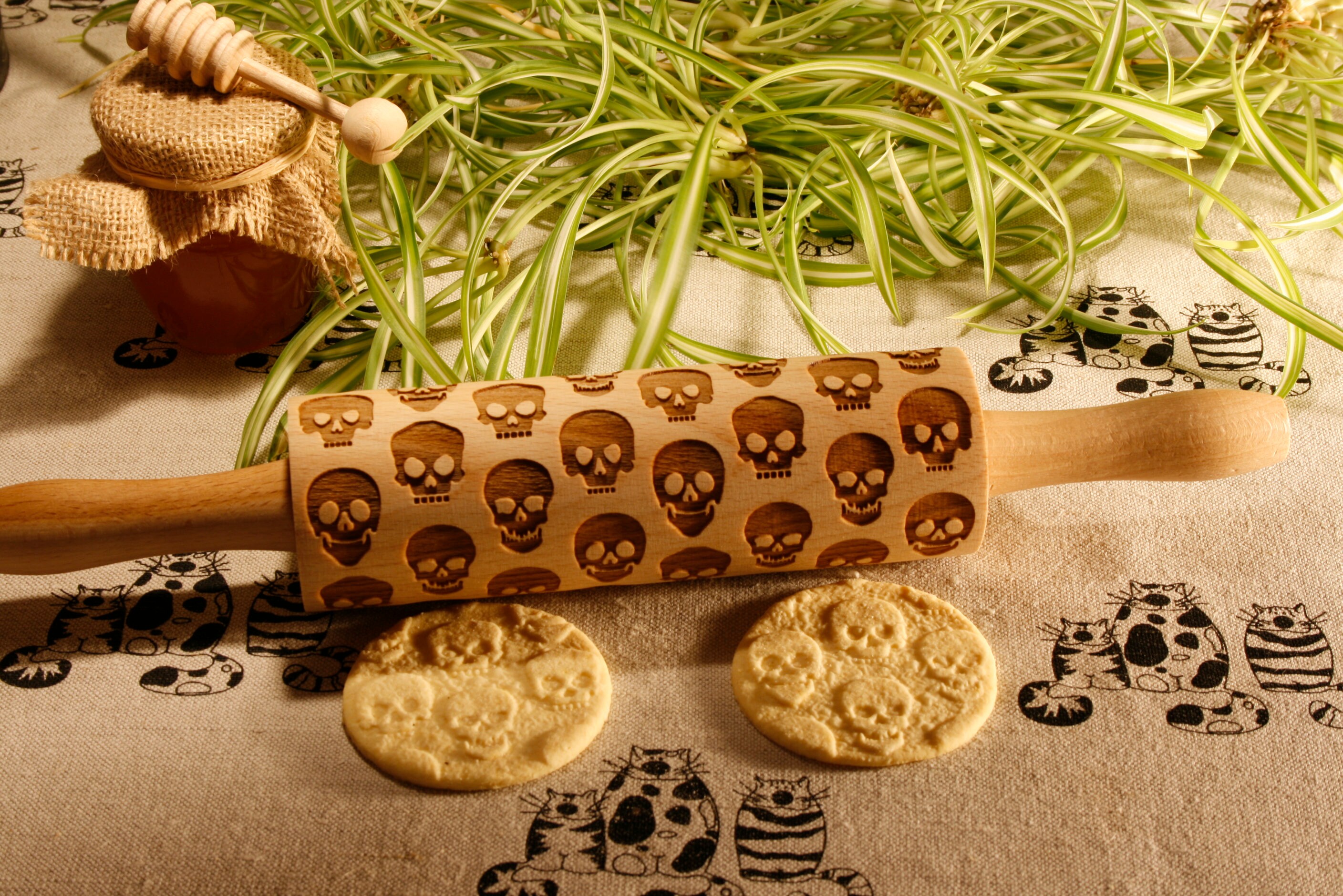 Skull Embossing Rolling Pin. Skull Pattern. Engraved Rolling | Etsy