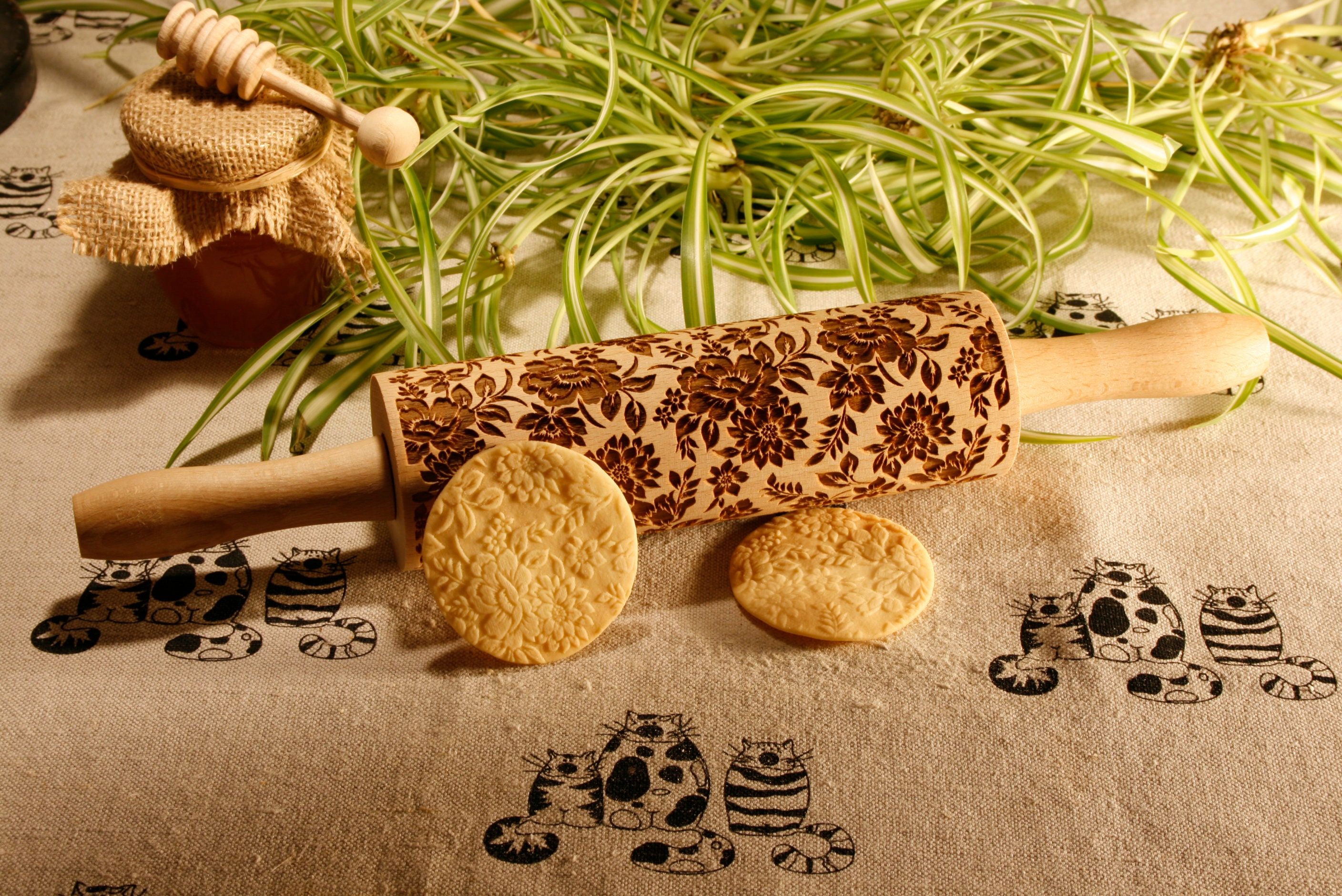 Floral Pattern Rolling Pin. Floral Theme Embossing Rolling - Etsy
