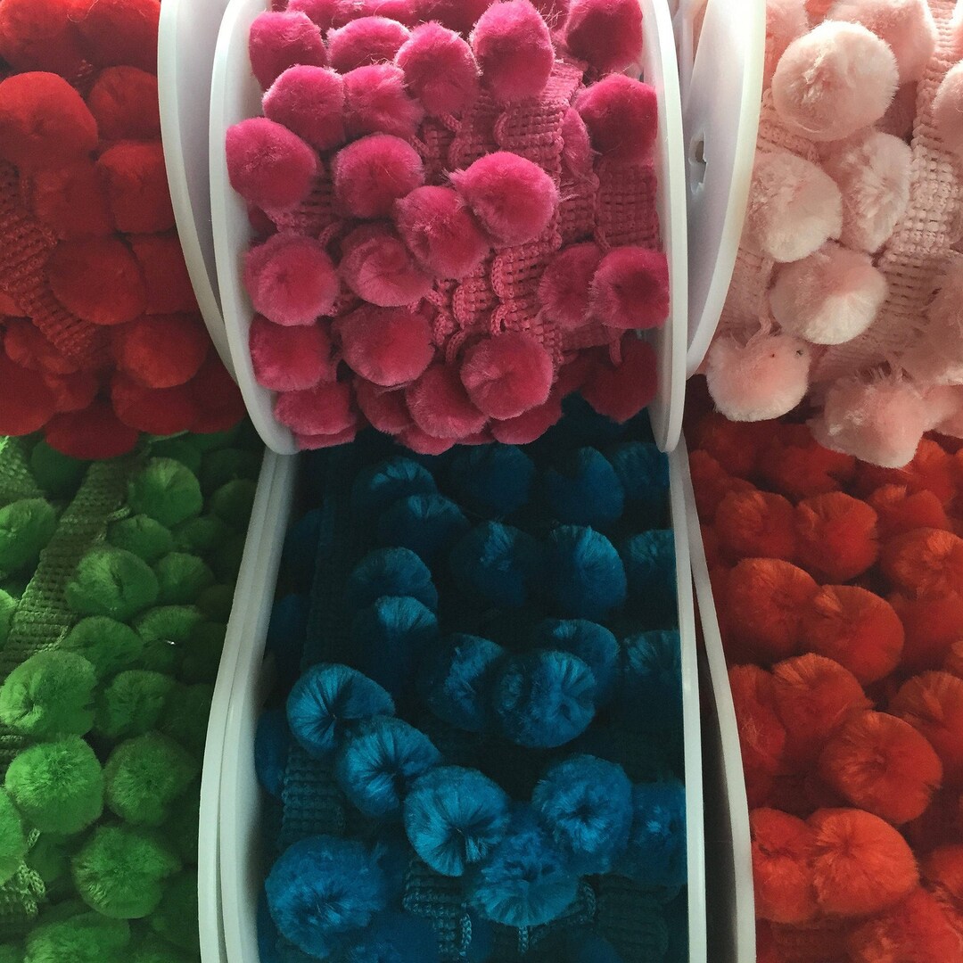 POM POM FRINGE 30mm [1" 3/16] X 1M (various Colours. Complete 10.5m ...