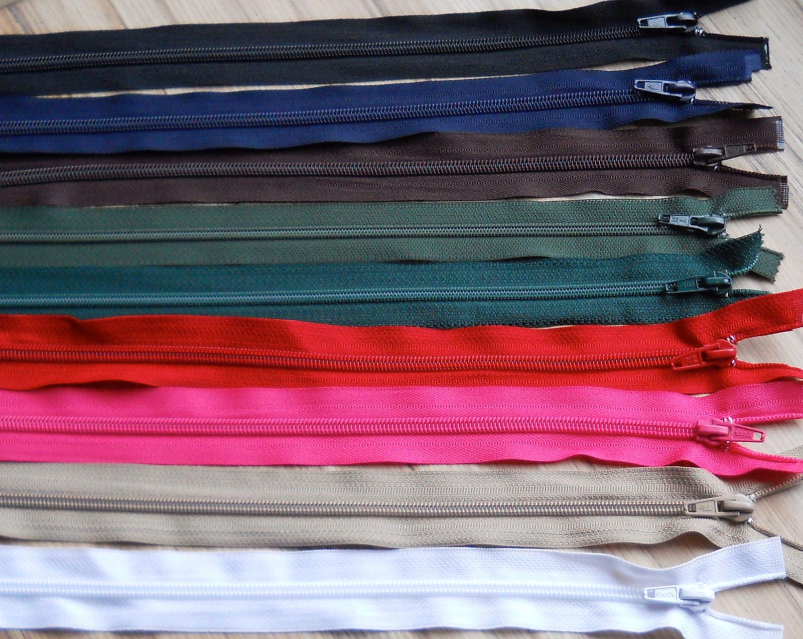 No. 5 Lightweight Nylon OPEN ENDED ZIP - Various Sizes & Shapes - Etsy UK