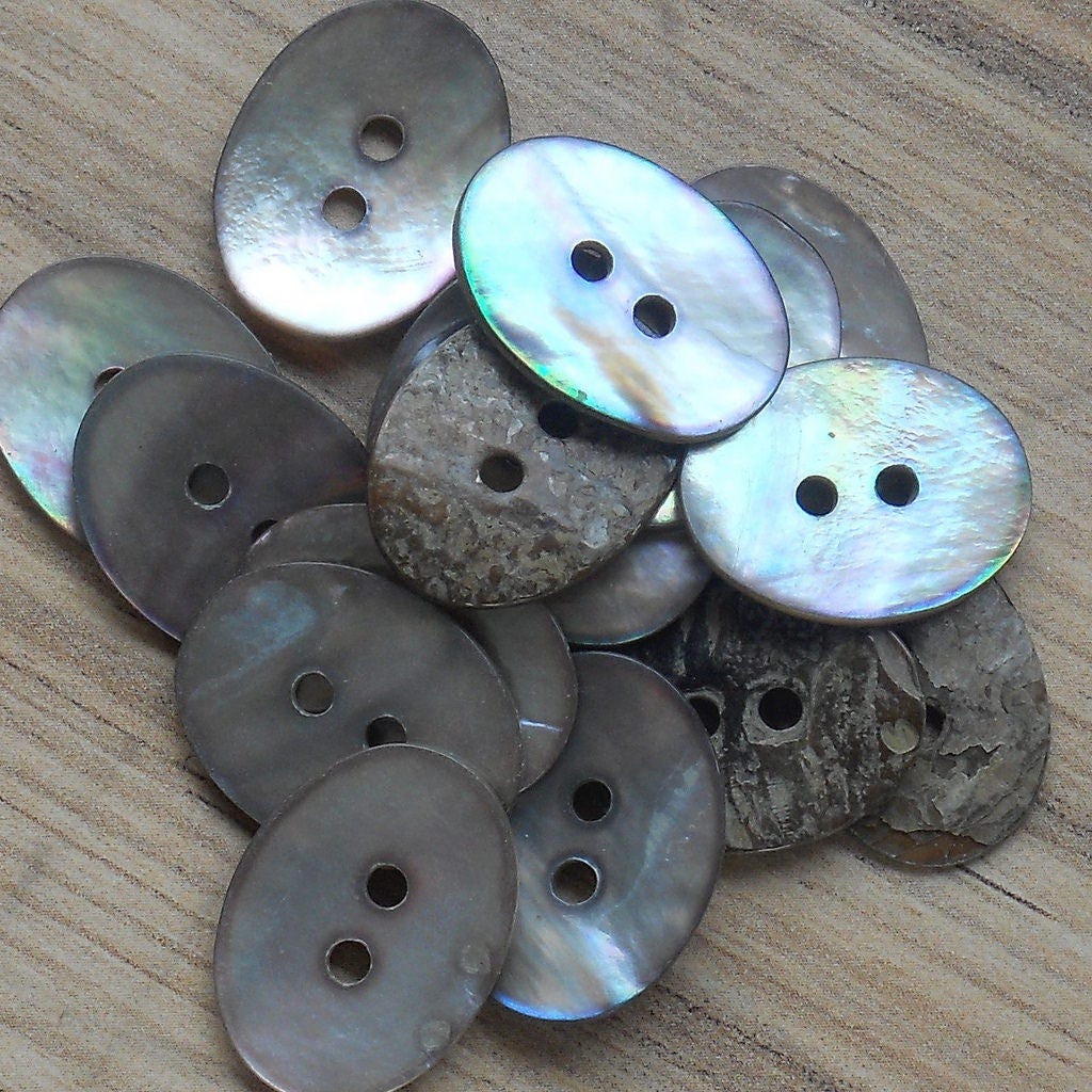 Mother of Pearl Buttons Various Shapes and Sizes pack of 5 - Etsy UK