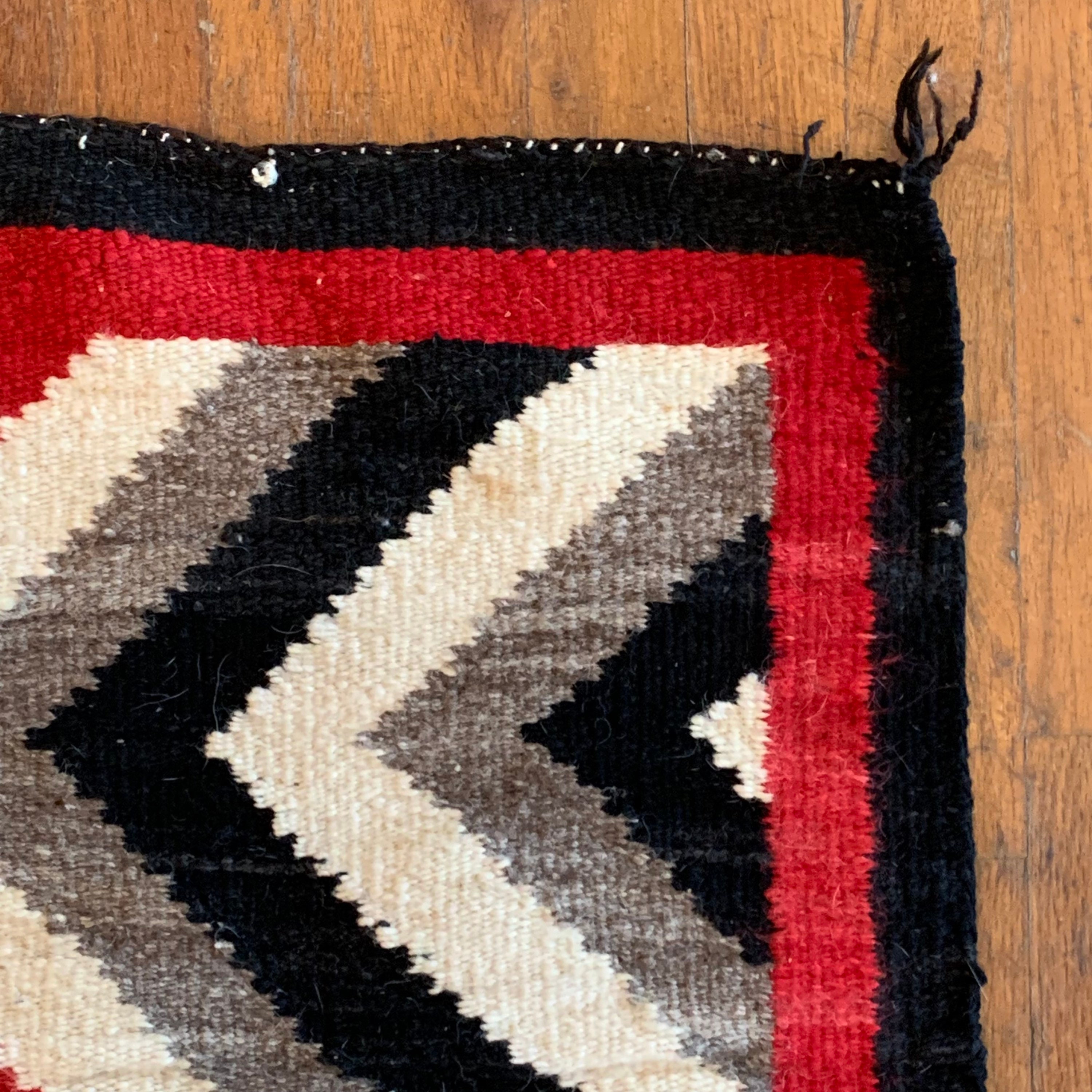 1940s Navajo Rug, Native American Indian Tapestry 58x41 Chevron Storm ...