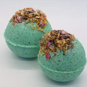 Gimme the Loot Spell Bomb Handmade Bath Bomb Cinnamon - Etsy
