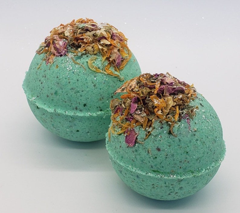 Gimme the Loot Spell Bomb Handmade Bath Bomb Cinnamon | Etsy