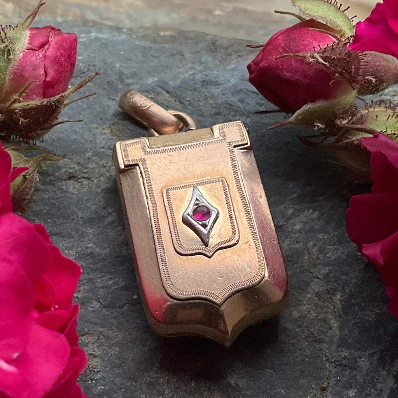 Shield Locket - Etsy