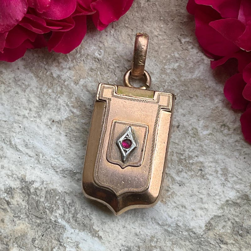 Shield Locket - Etsy