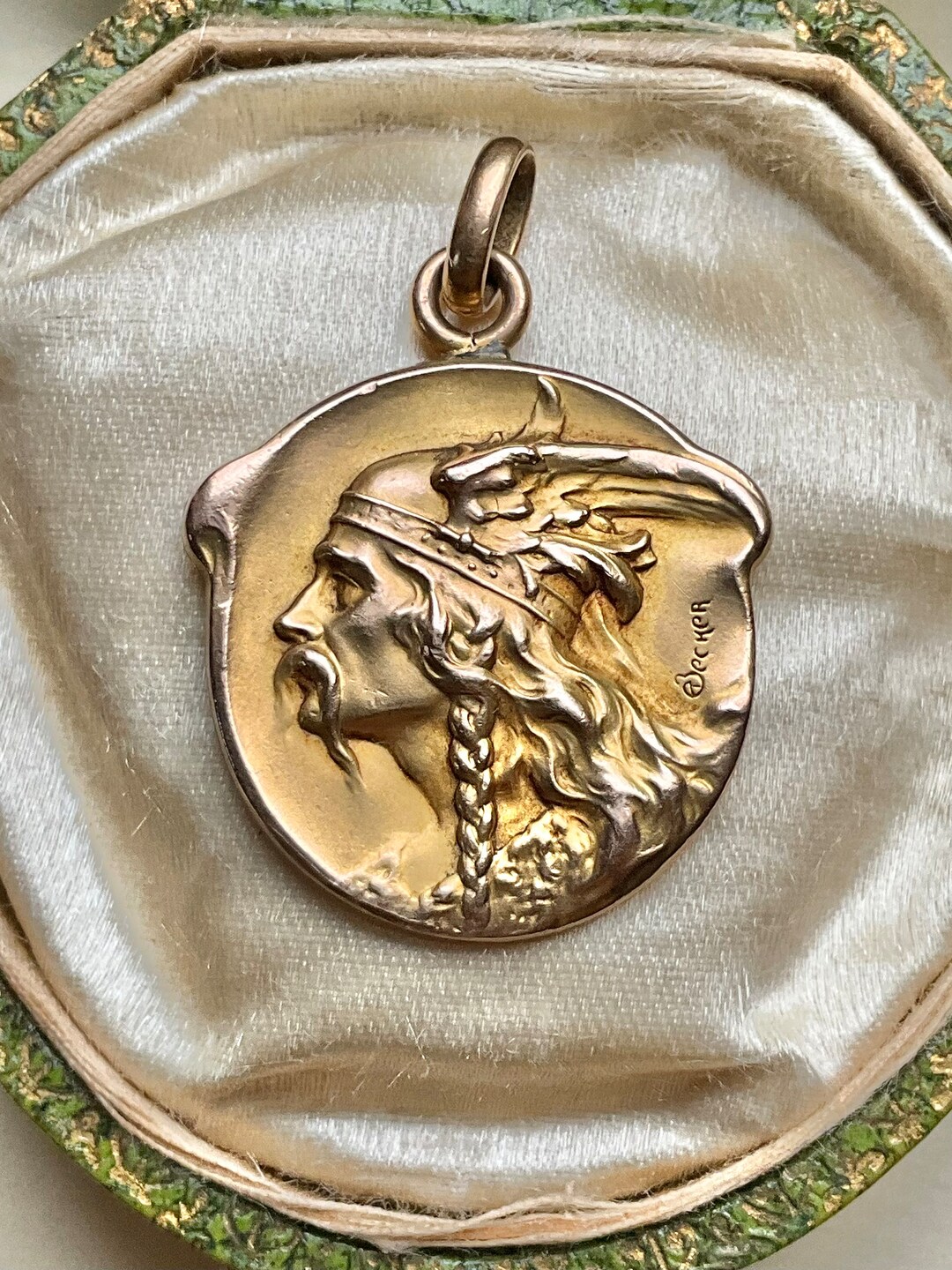 Art Nouveau French Vercingetorix Medal Signed Becker / Fix - Etsy UK