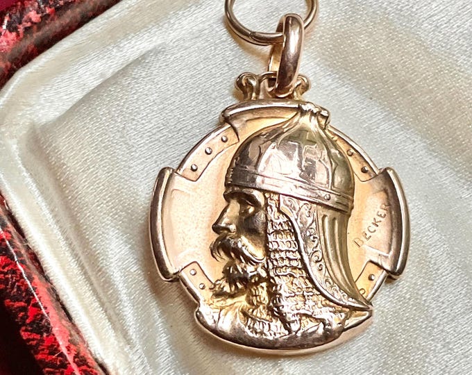 Art Nouveau Medieval Knight Medal Pendant Signed Becker / Fix - Etsy