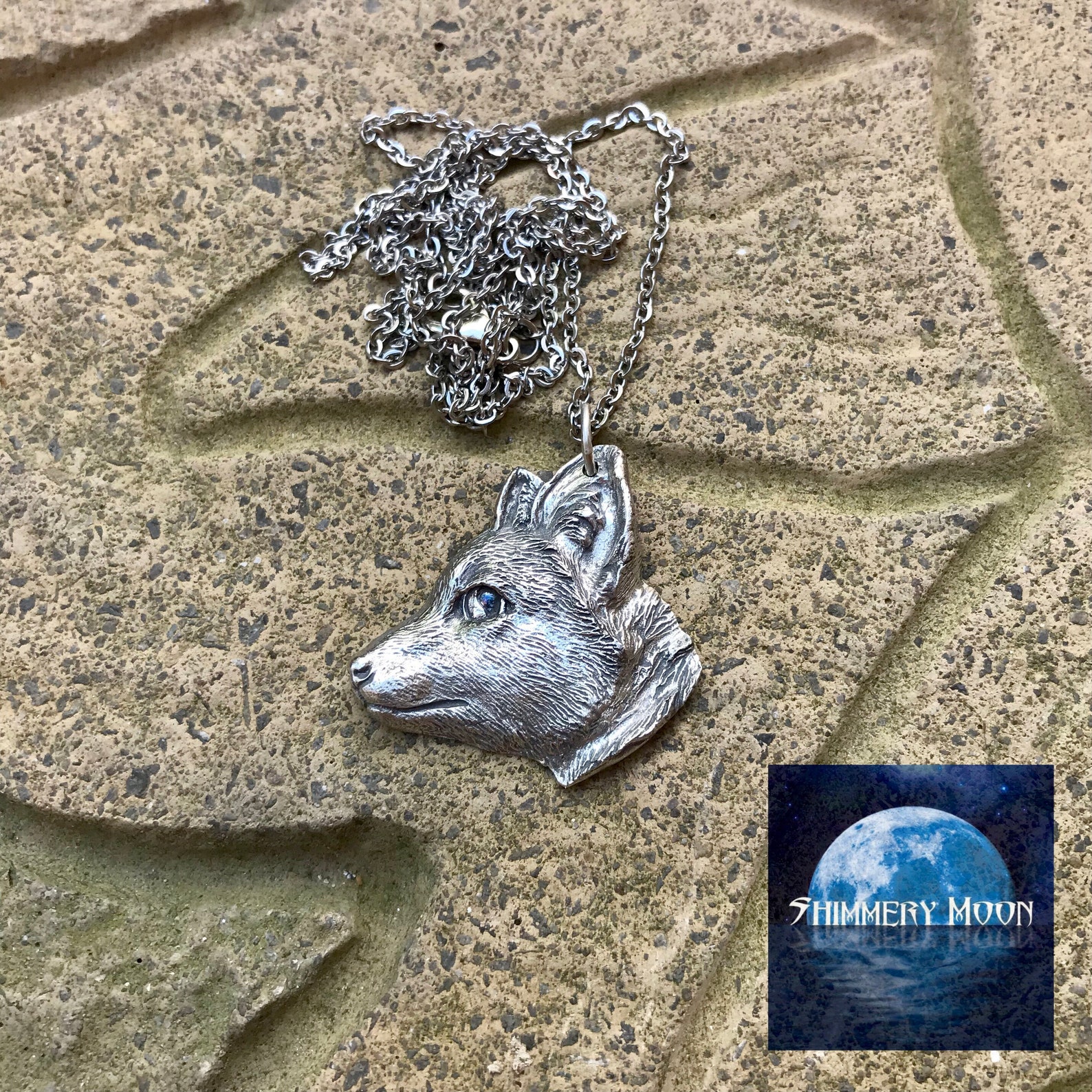 Foxhead Medallion - Wheel of Time Inspired - Sterling Silver Pendant ...