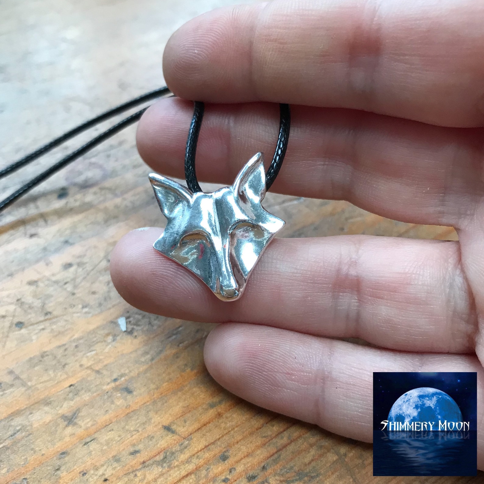 Simplistic Style Foxhead Medallion - Wheel of Time Inspired - Sterling ...