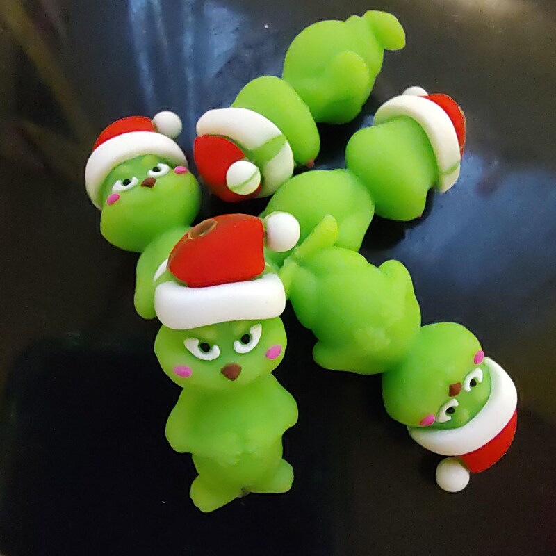 Grinch Beads - Etsy