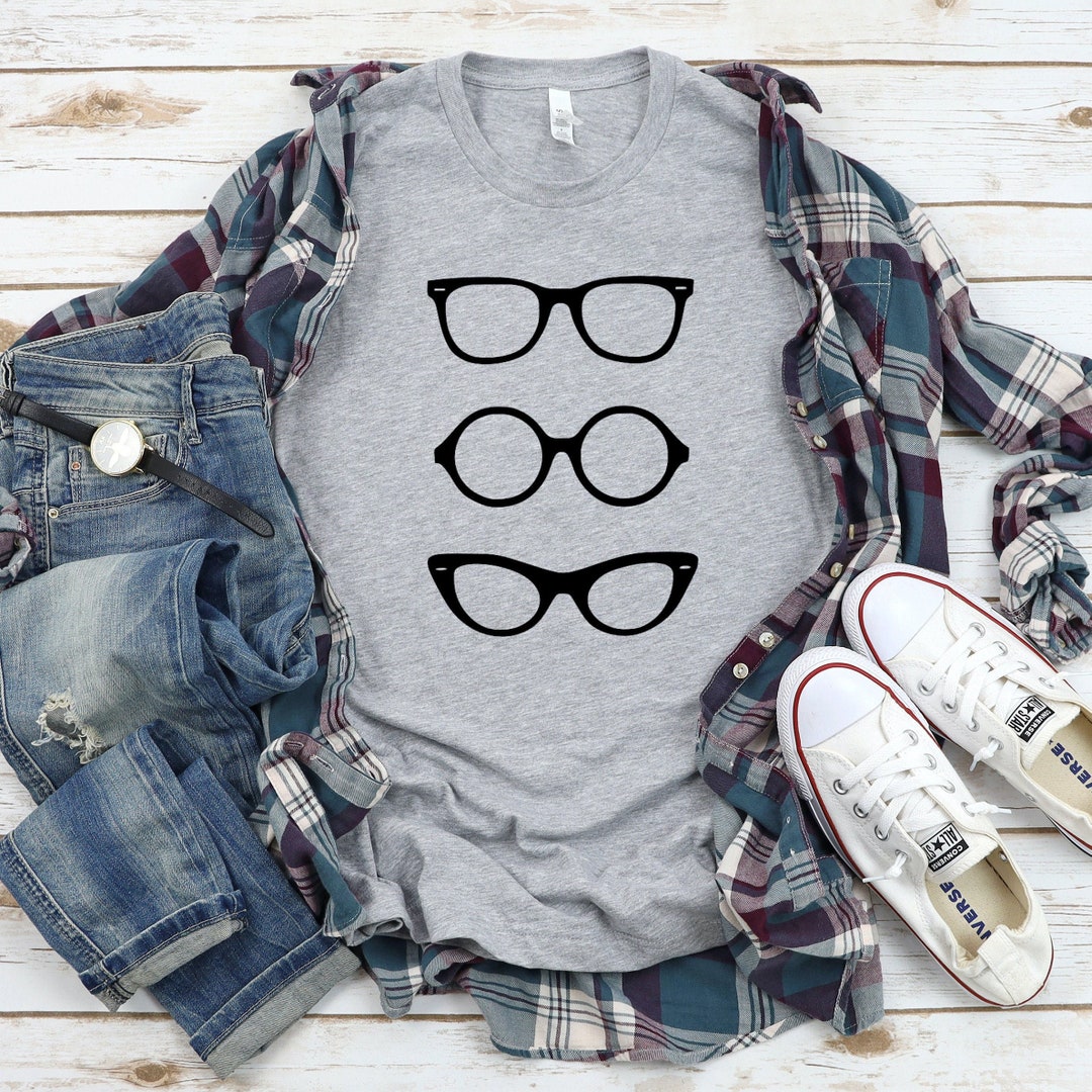 3 Eyeglasses T-shirt | Optometrist, Optician, Ophthalmologist ...