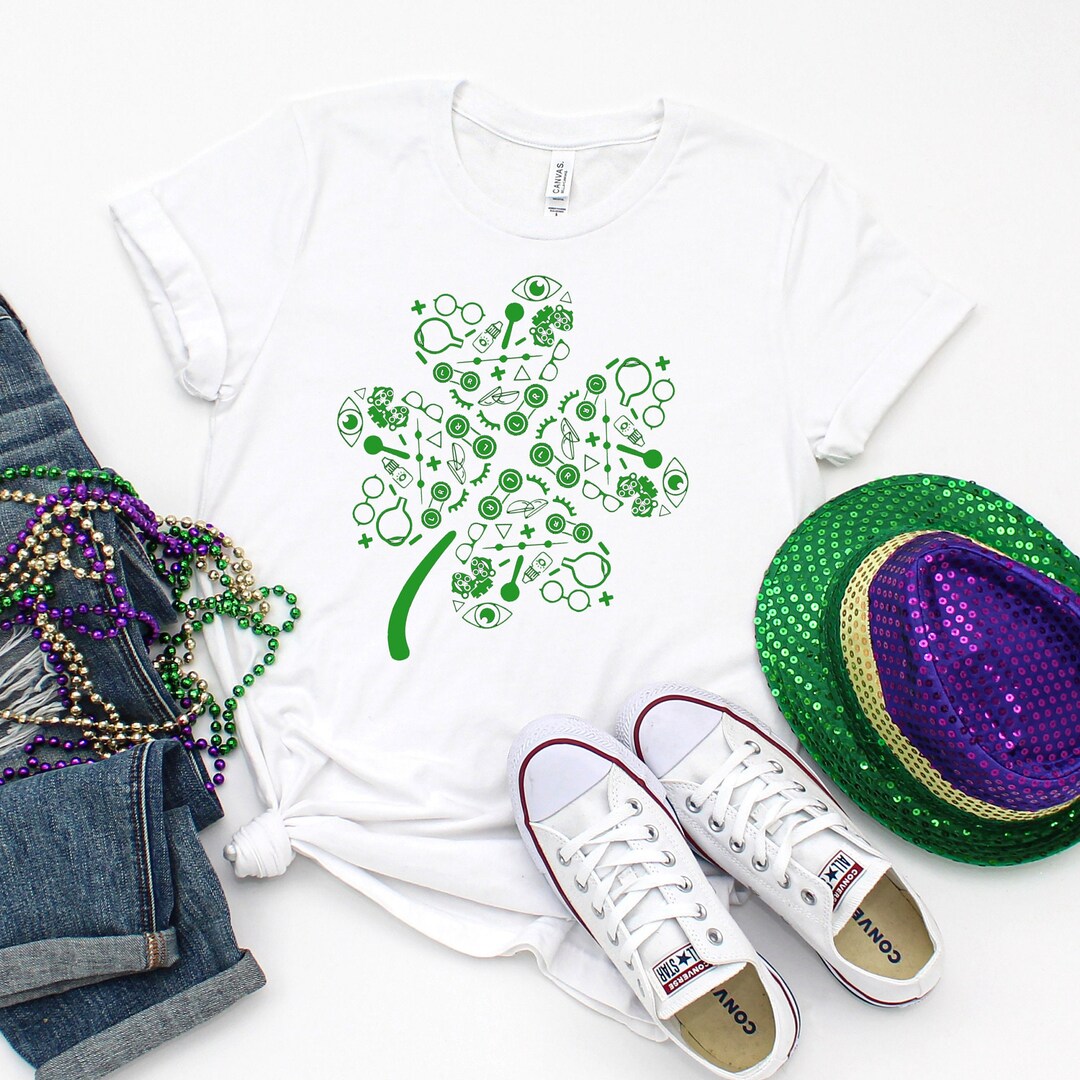 Opto Symbols 4 Leaf Clover T-shirt | Optometrist, Optician ...