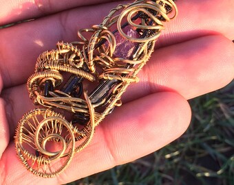 Heady wire wrapped pendant | Etsy