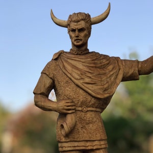 Gwyn, the Statue of Gwyn, Welsh - Etsy UK