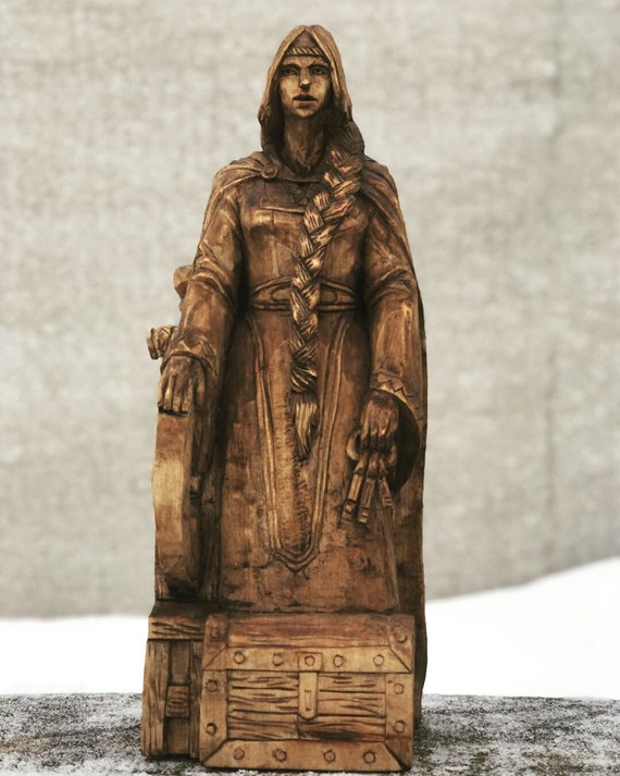 Frigg the statue of Frigg Nordic Goddesse Scandinavian God | Etsy