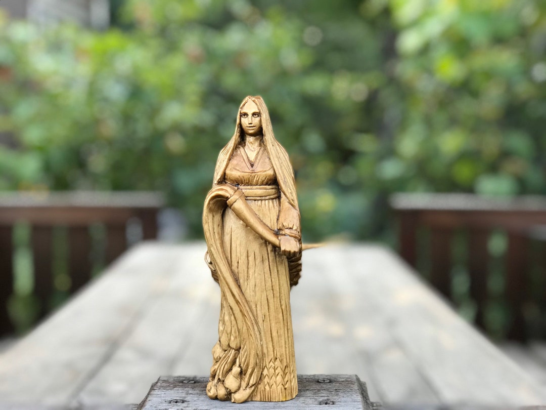 Tailtiu, the Statue of Tailtiu, Irish Goddess, Heathen God - Etsy