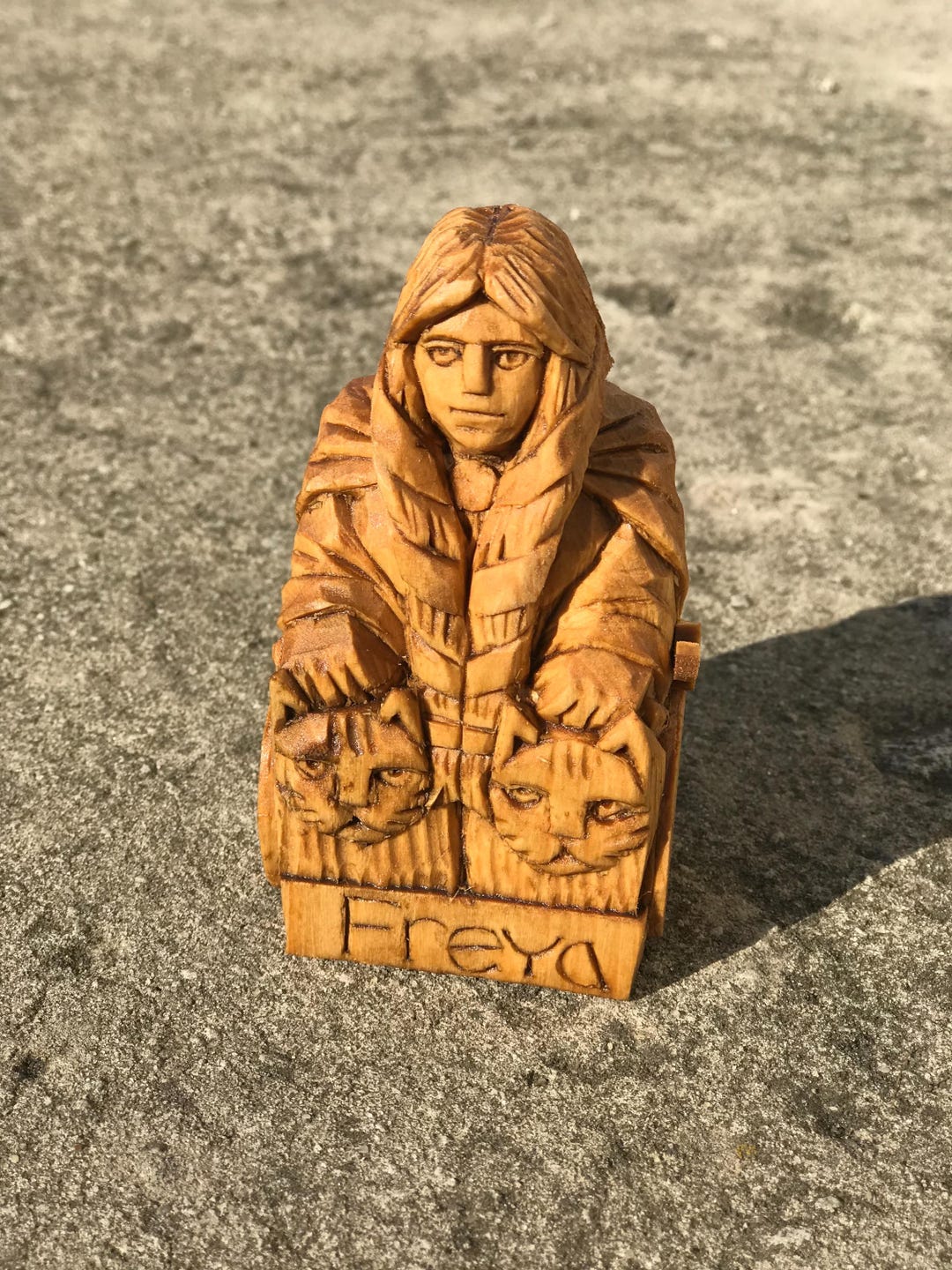 Freya, the Statue of Freya, Nordic Goddess - Etsy